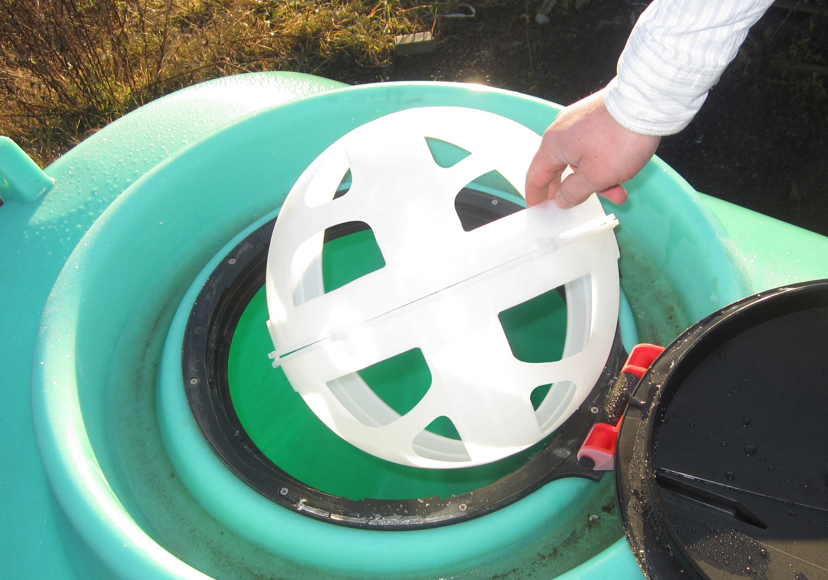 Schwappschutzsystem | Ball-Baffles-System